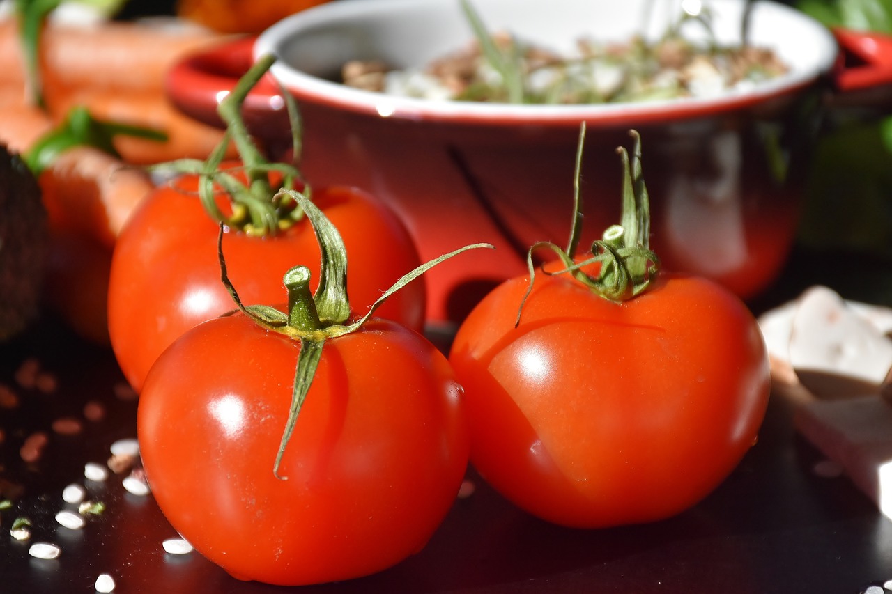 Our Fail-Proof, 6 Successful Step Guide on How to Ripen Green Tomatoes ...