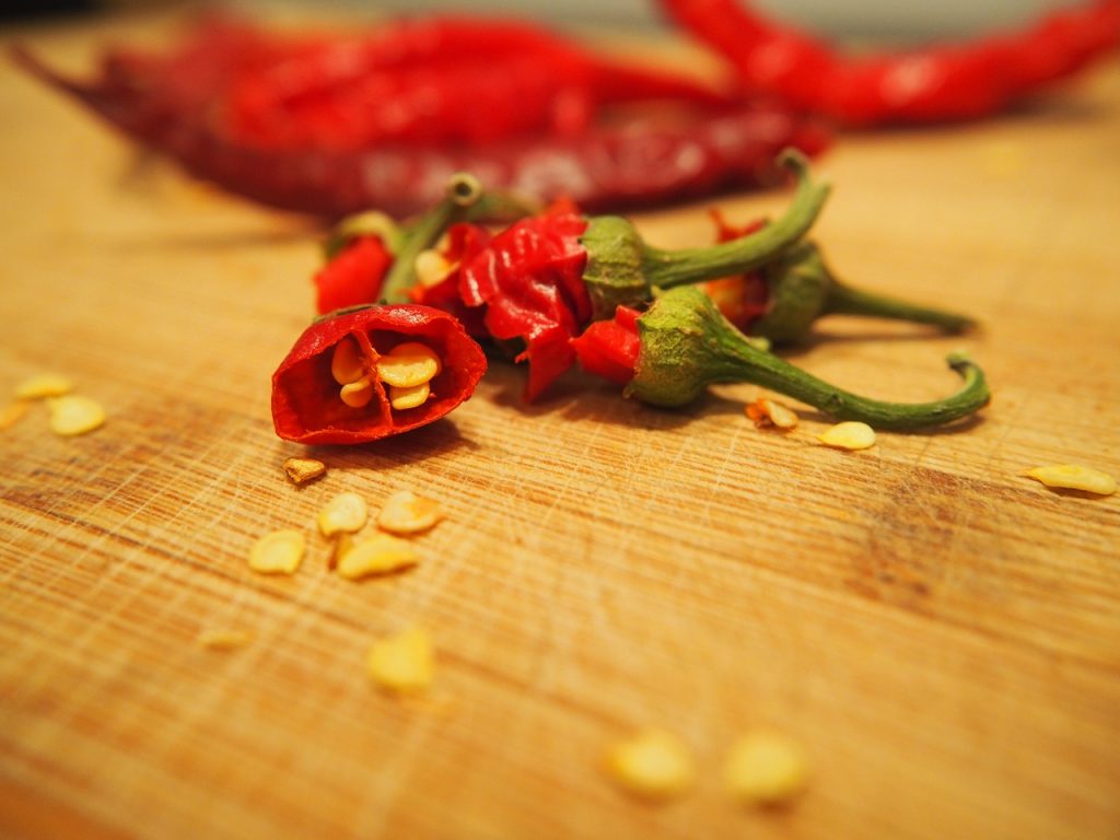 How to Dry Peppers - Try These 3 Useful Methods - Garden and Happy